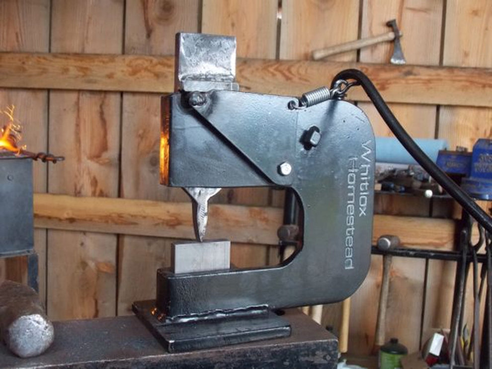 Blacksmith Helper – Whitlox Forge